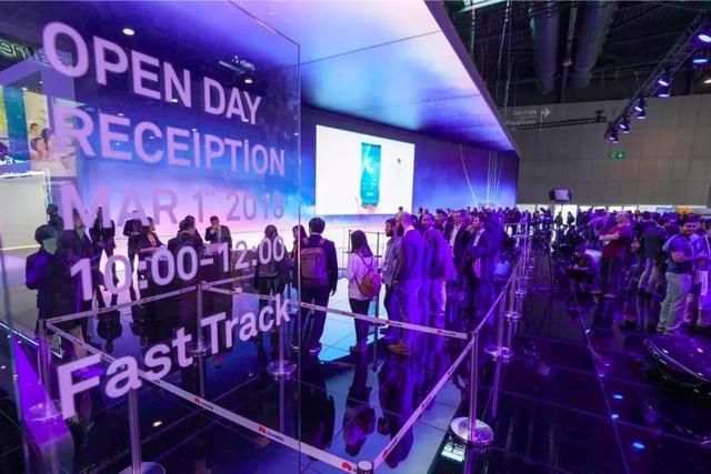 华为MWC2018最后一天，带你深度玩转各种黑科技 2018世界移动大会最后一天我们迎来开_易坊
