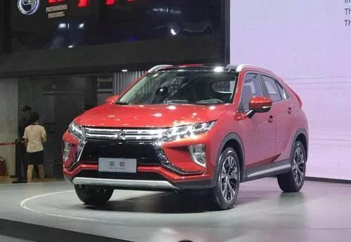 三菱最新SUV奕歌，1.5T+8挡CVT，超选四驱，引起围观( 二 ) 三菱最新SUV奕歌_易坊