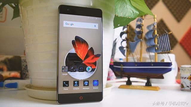 骁龙835+8G+UFS2.1，机皇发飙：从2999跌至2499，我不要面子的？ 差不多就要过年了_易坊